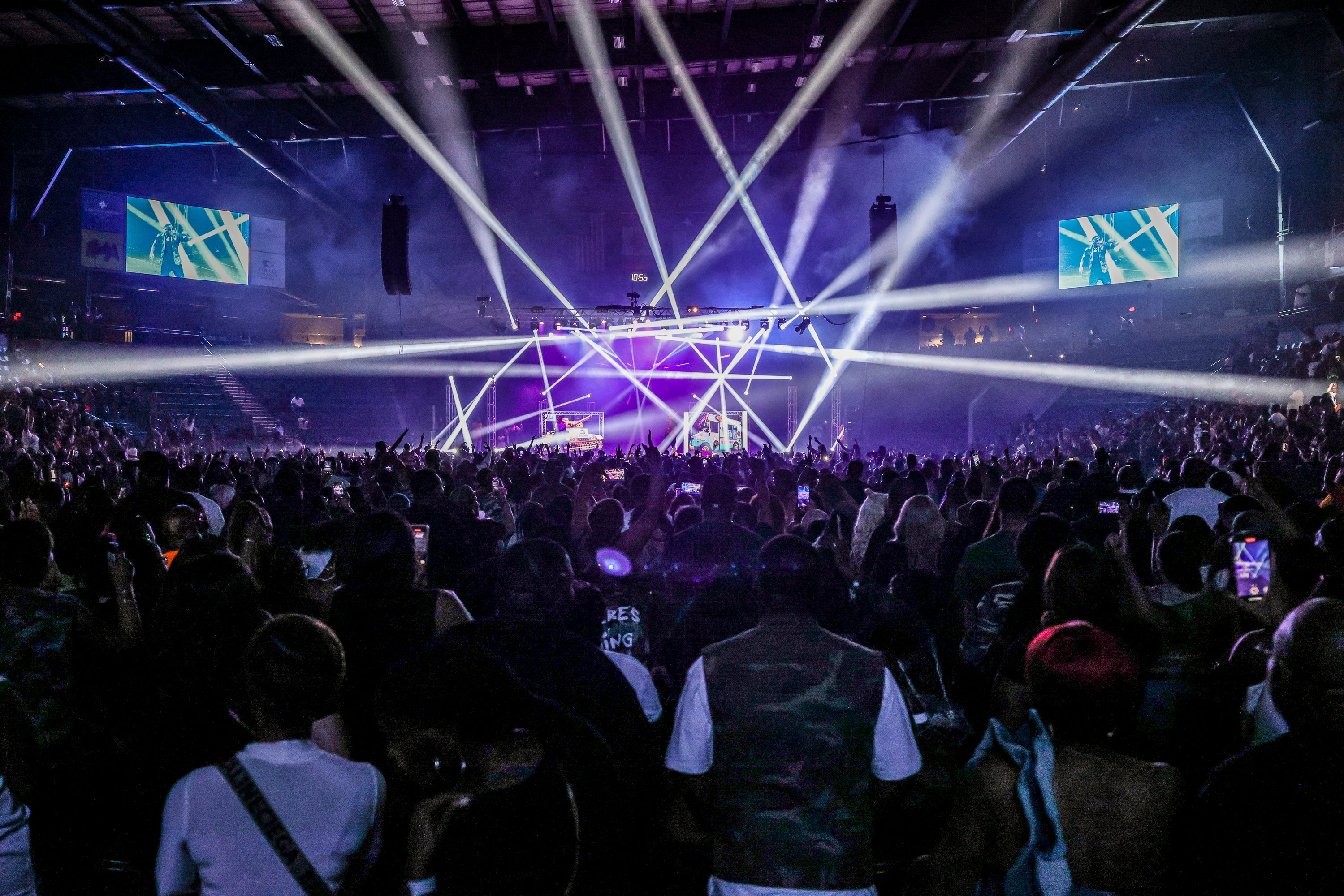 Book An Event | Comerica Center